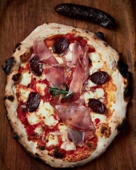 Pizzeria Peruzza - nova družinska picerija v Ljubljani