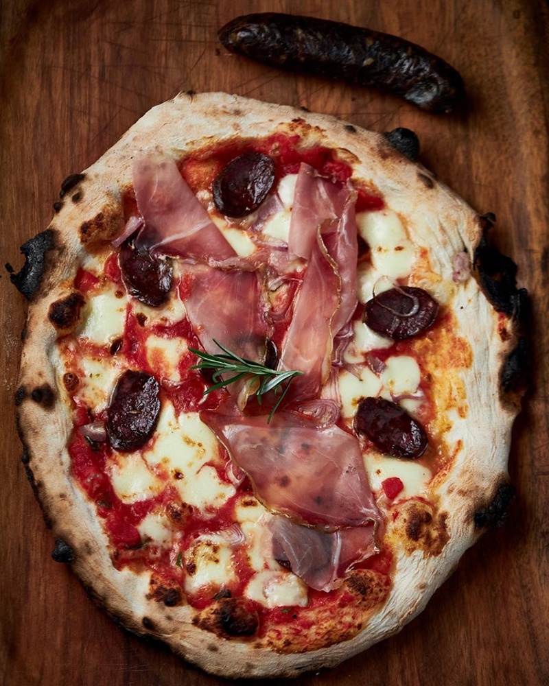 Pizzeria Peruzza - nova družinska picerija v Ljubljani